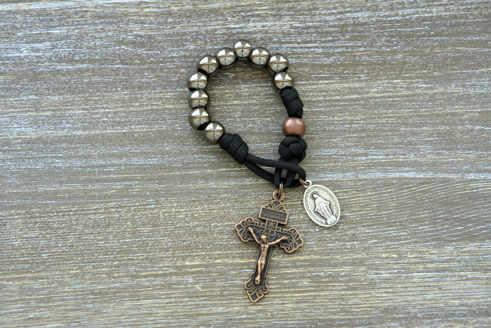 Men's Paracord Rosary | Ancient Armor — Rugged Everyday Carry – Sanctus ...