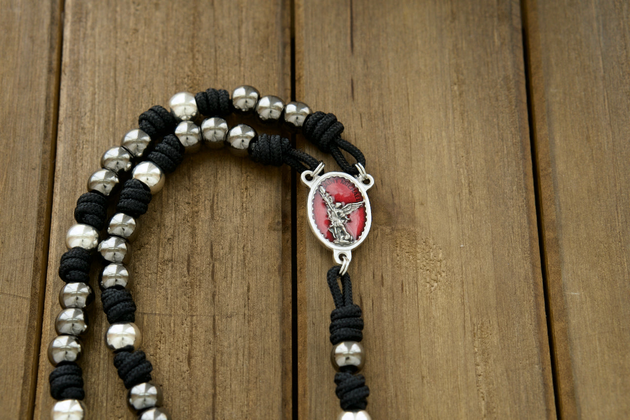 St. Michael Chaplet - Black and Gunmetal - Premium Metal Paracord Chap ...